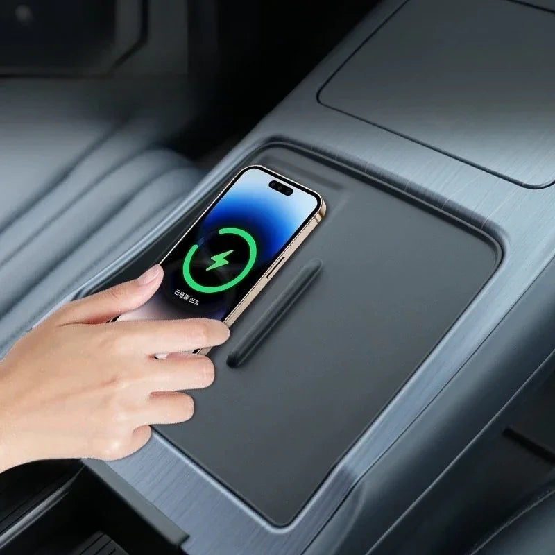 Center Wireless Charger Silicone Pad for Geely EX5 EM-i（MX） – Evstitan